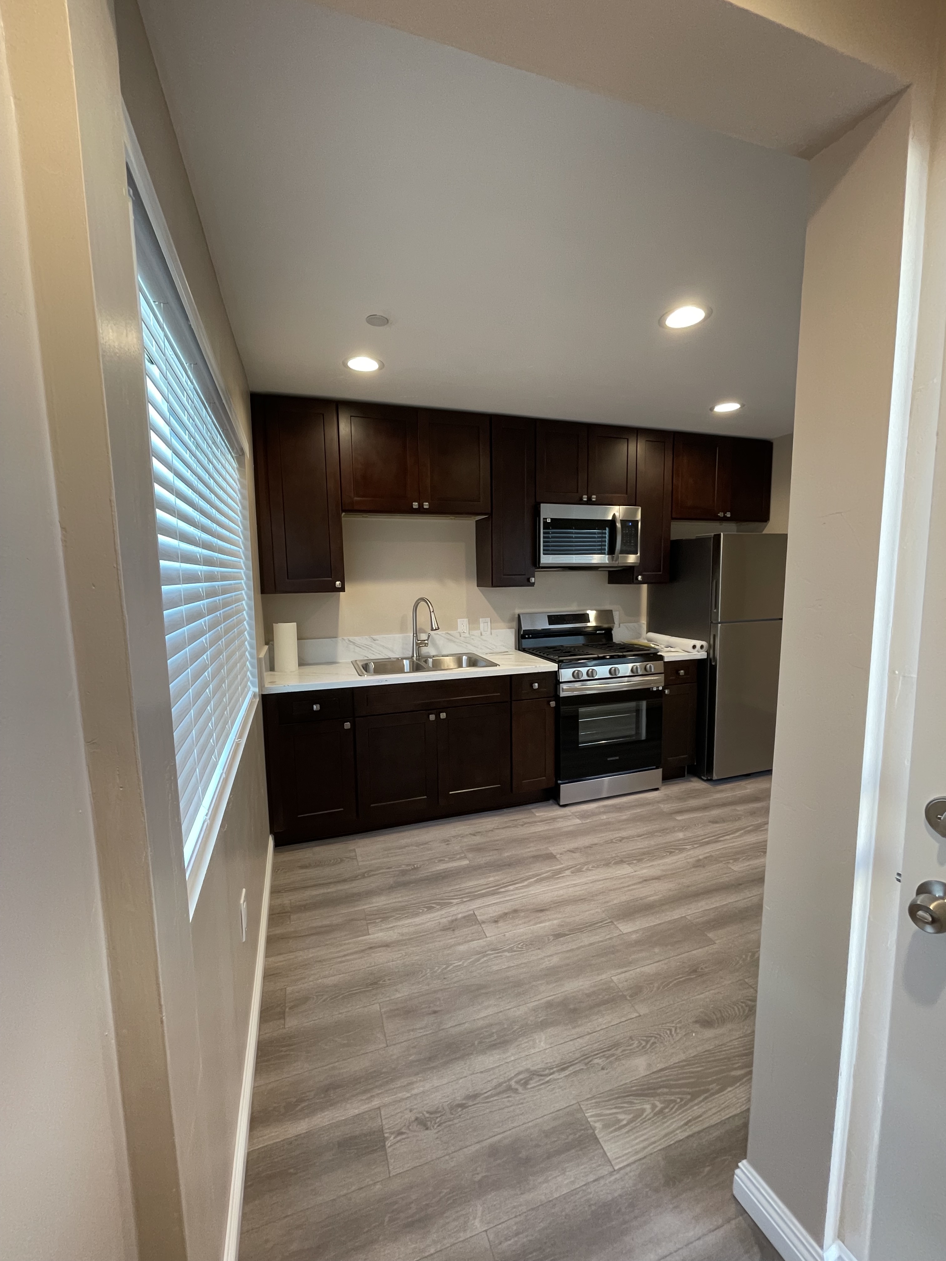 BAS General Contractor Inc. CSLB:1092902 – Construction